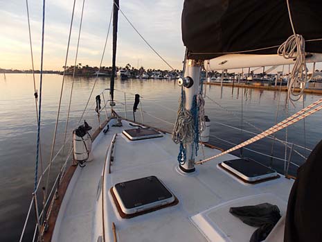 1983 Endeavour 40 Custom Sloop Sailboat