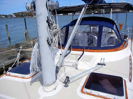 1983 Endeavour 40 Sailboat