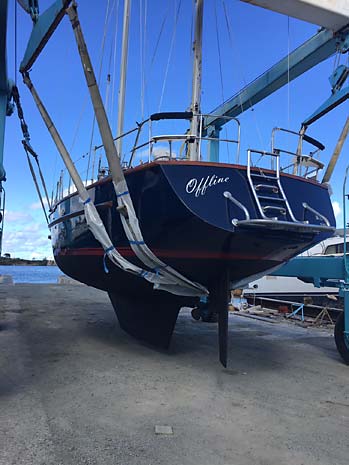 1983 Endeavour 40 Sailboat