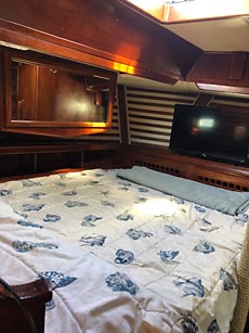1980 Endeavour 43 Ketch Sailboat